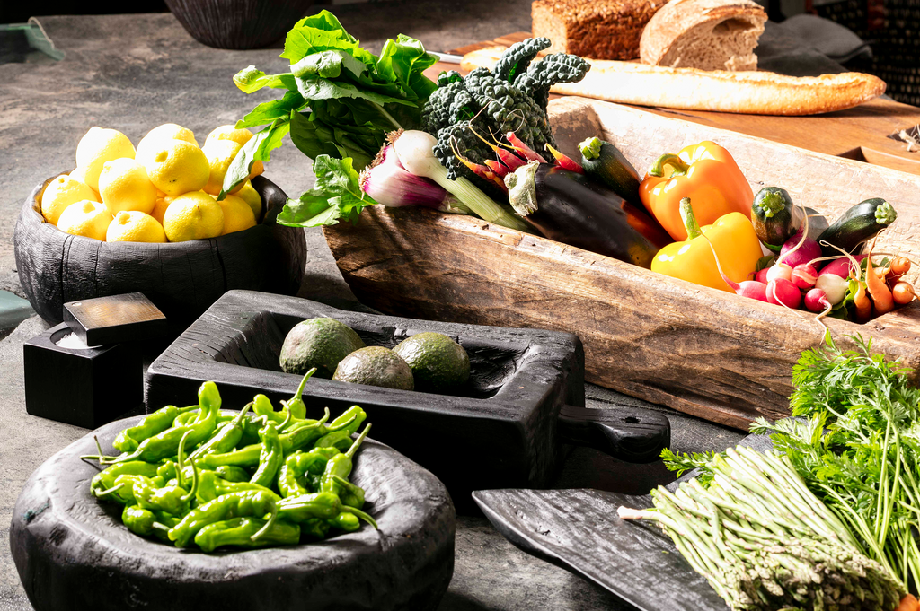 Molcajete Bowl - Black – Grayson De Vere